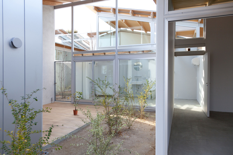 House Sanaa Architects