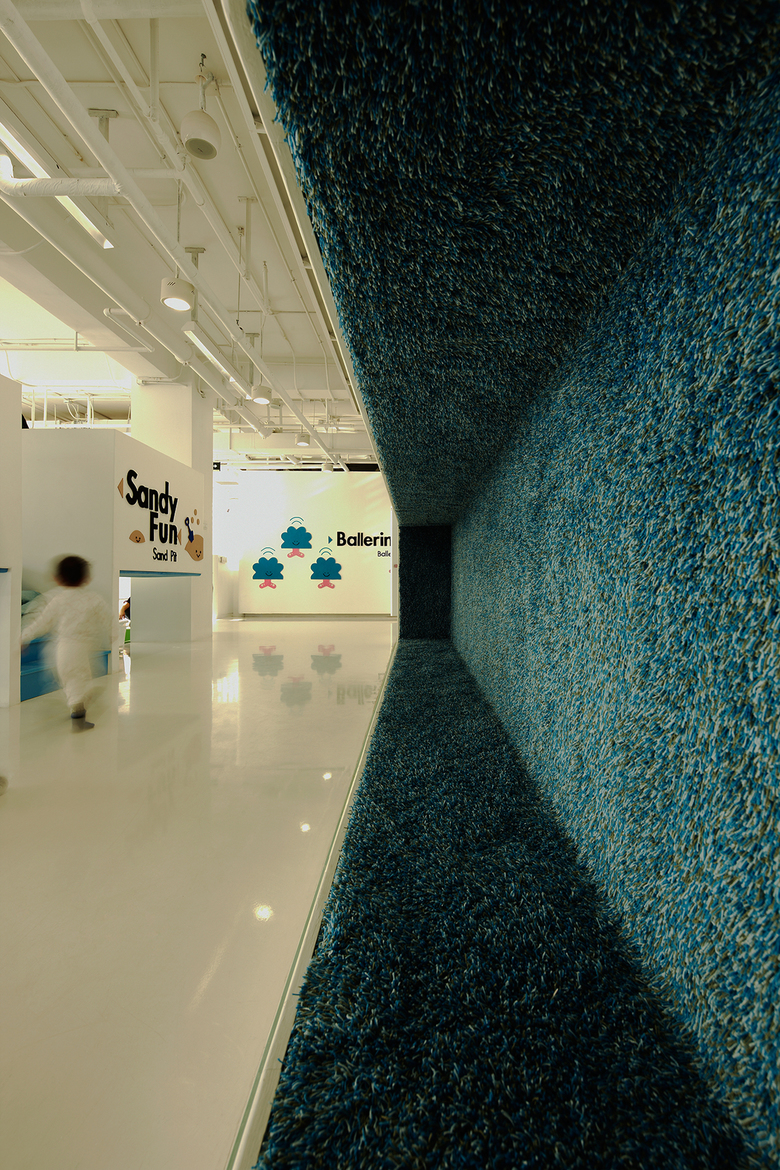 Family Box Beijing Crossboundaries