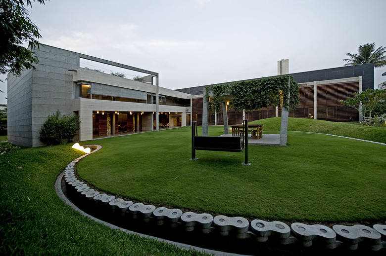 Shantam Matharoo Associates